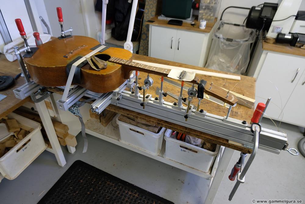 Erlewine neck jig – GammelGura