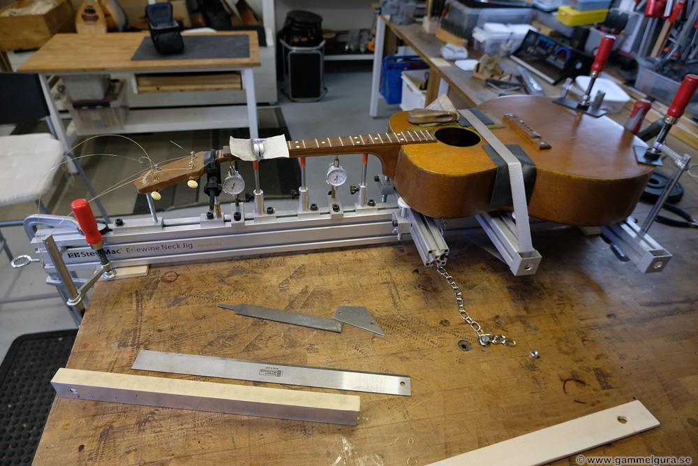 Erlewine neck jig – GammelGura